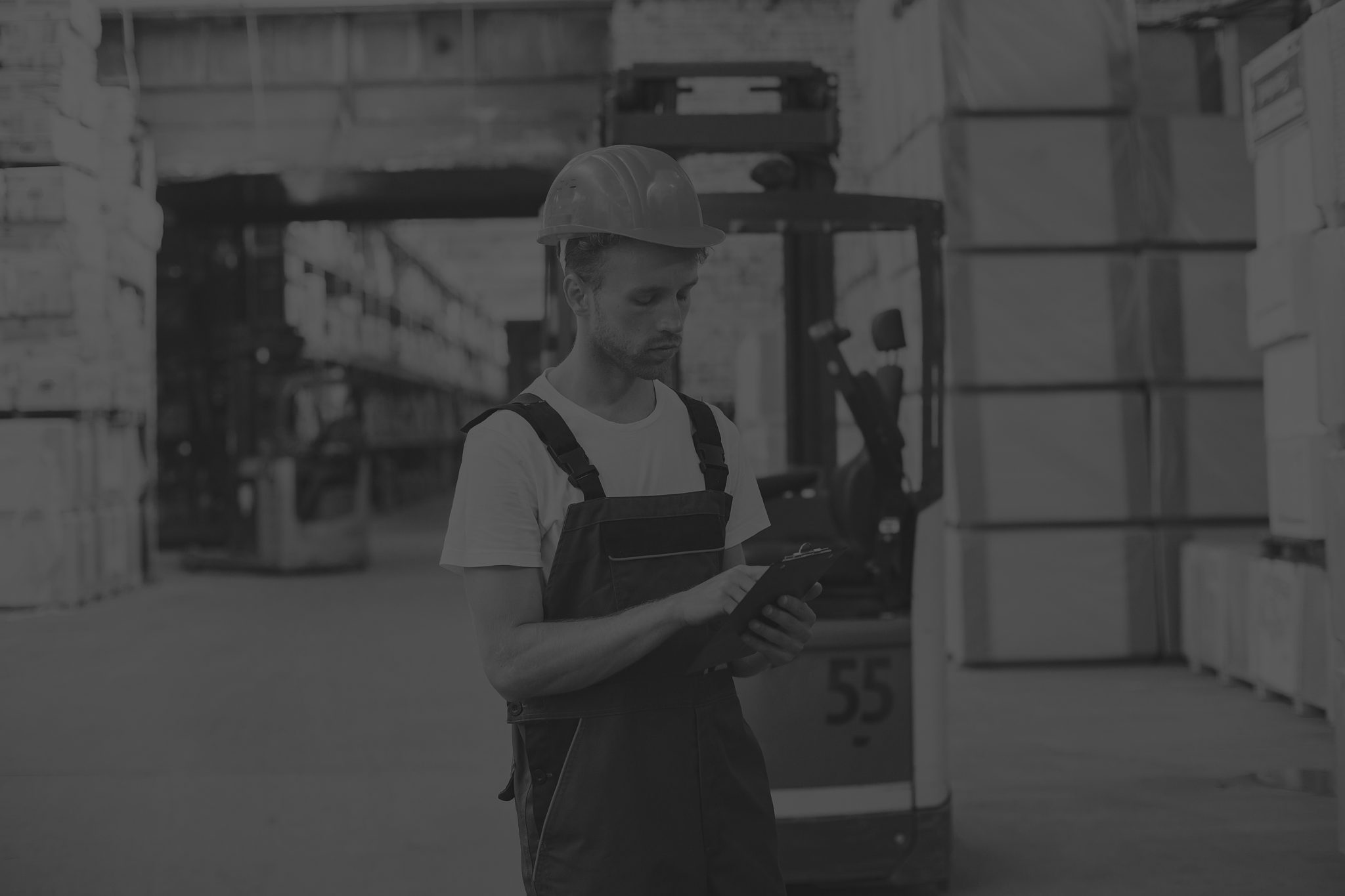 Understanding 3PL vs 4PL in Logistics Management